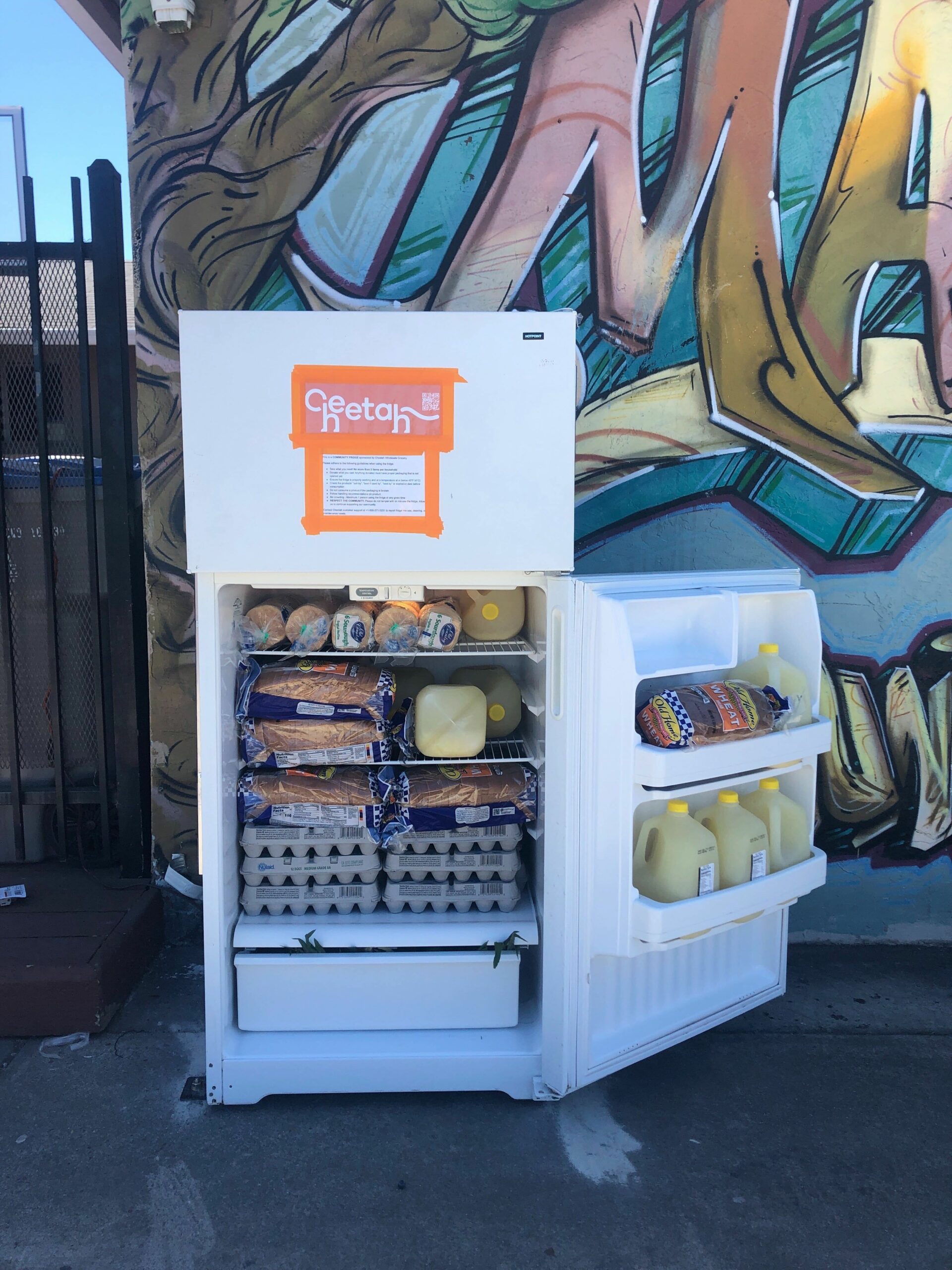 Check the Fridge: Oakland community tackles food insecurity with street ...